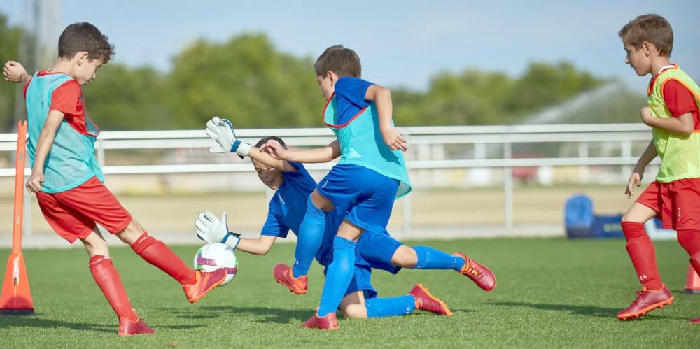 Football Coaching Classes for Kids | Fit Box Center